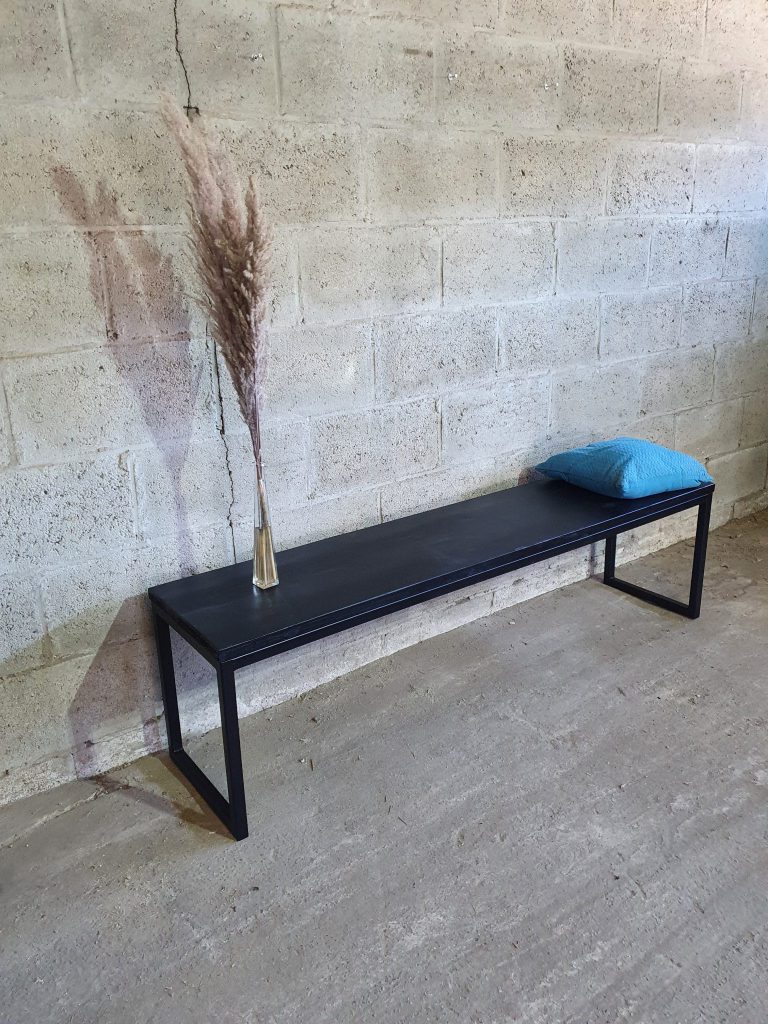 Zwart houten bankje | meerdere maten verkrijgbaar| maatwerk | Maikku