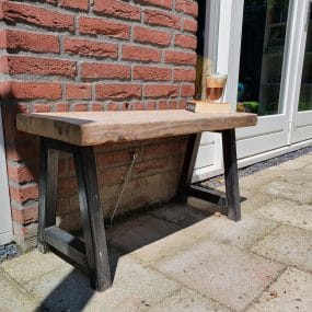 Klein bankje | binnen of buiten | ambachtelijk | maatwerk | Maikku
